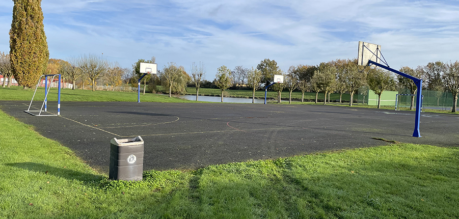 Plateau sportif extérieur | Mairie de Bellegarde